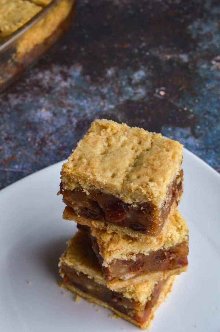 Vegan Gur Cake - a traditional Dublin dessert - The Fiery Vegetarian