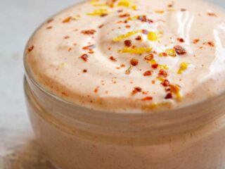 Quick Spicy Crema - The Fiery Vegetarian