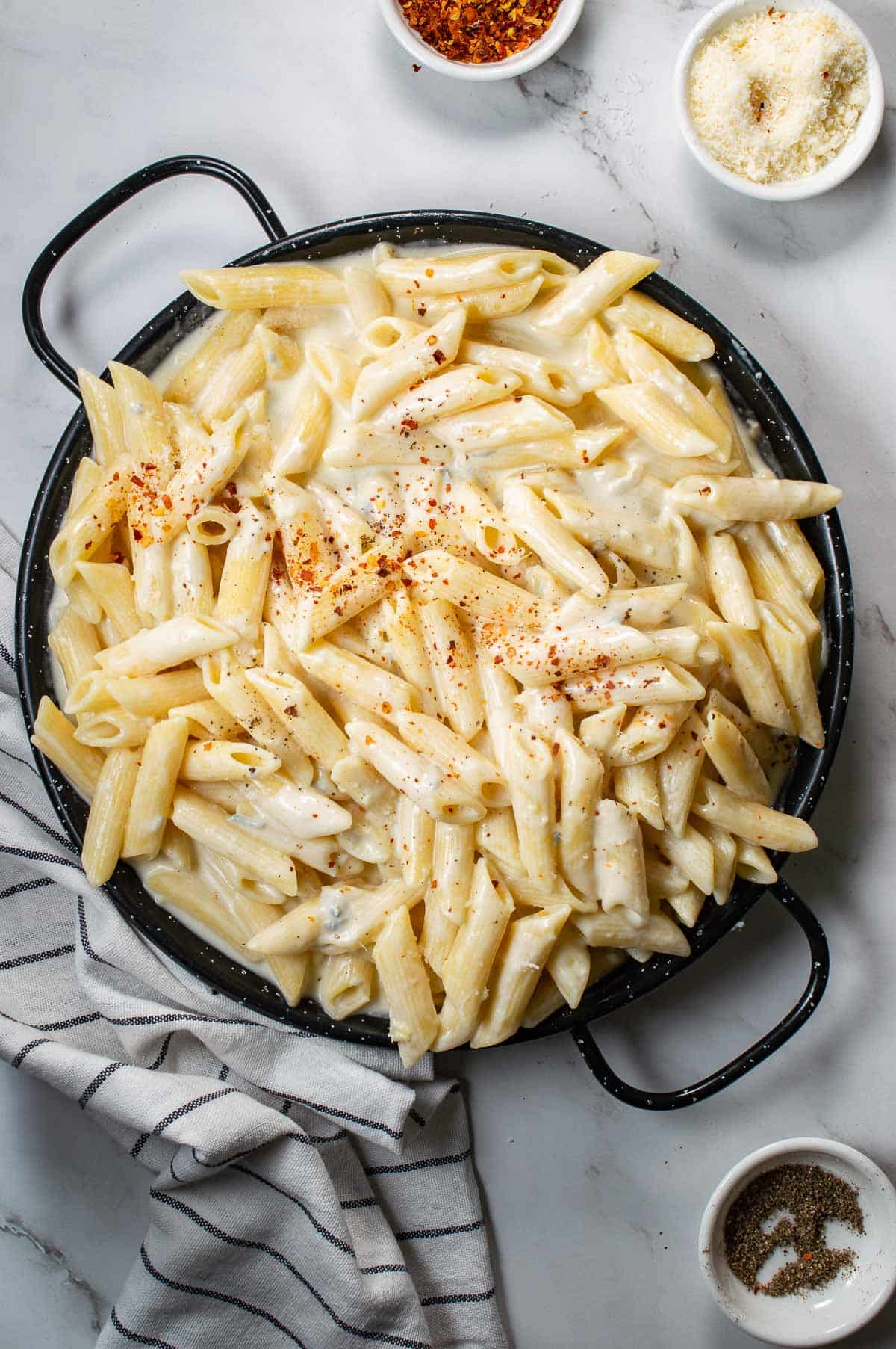 Quick Pasta Alla Gorgonzola - The Fiery Vegetarian
