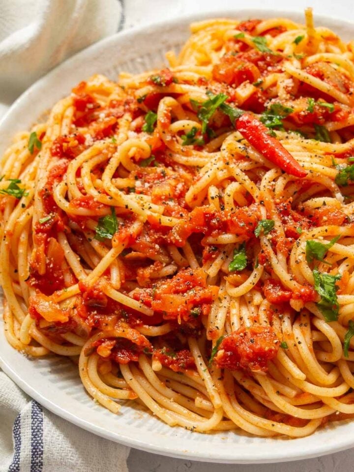 Easy Fried Spaghetti Recipe - The Fiery Vegetarian